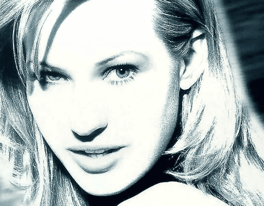 Chasing Amy | Ocala’s Marion Theatre